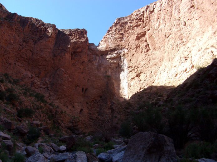 Hiking Southern Utah: Three Falls Trail - The Independent | Southern ...